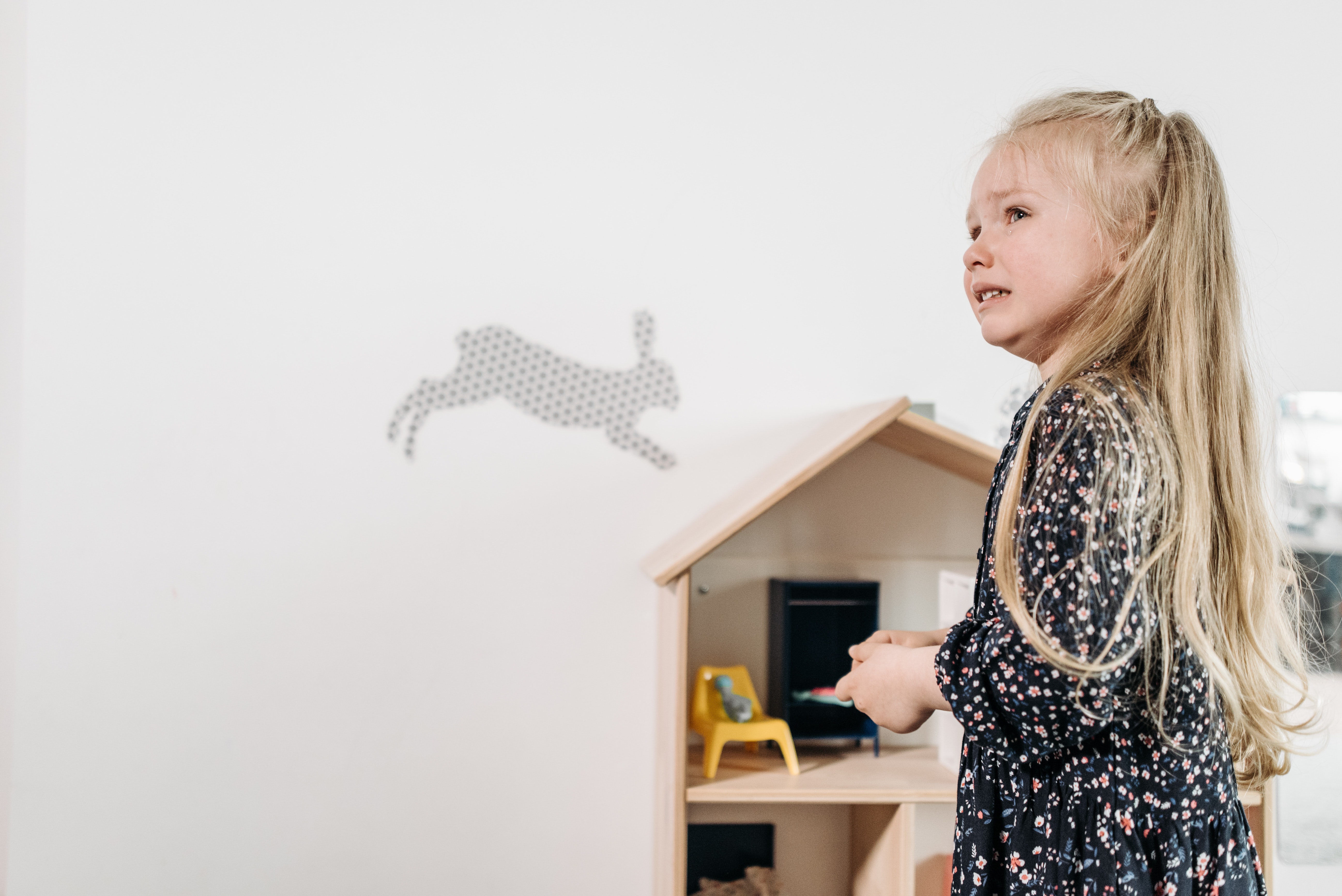 Zo reageren kinderen op verlies als een dierbare overlijdt